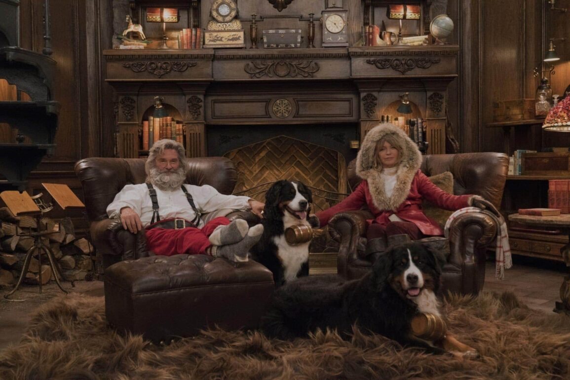 The Mr and Mrs Claus we never knew we needed! - Gold Coast Magazine