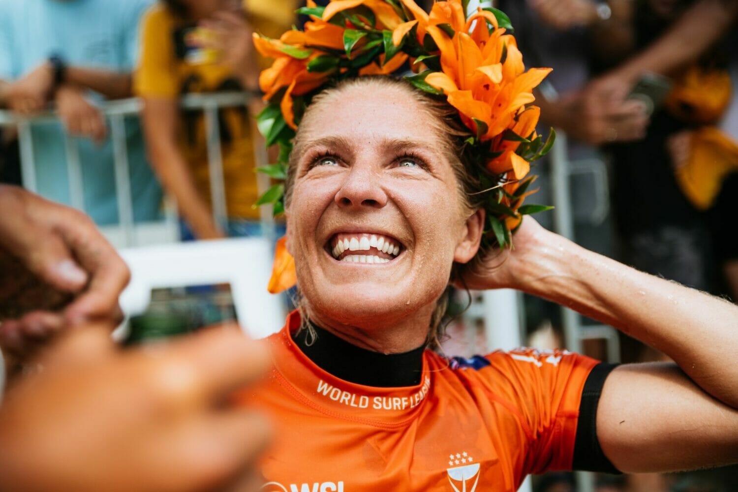 Stephanie Gilmore becomes an eight-time World Champion